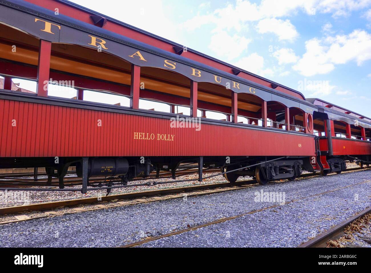 Transport dolly hi-res stock photography and images - Alamy