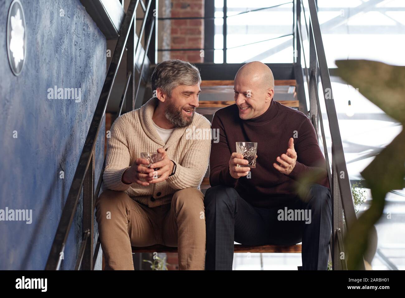 Middle aged men hi-res stock photography and images - Alamy