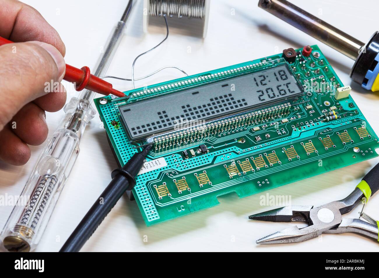 Electronic card hi-res stock photography and images - Alamy