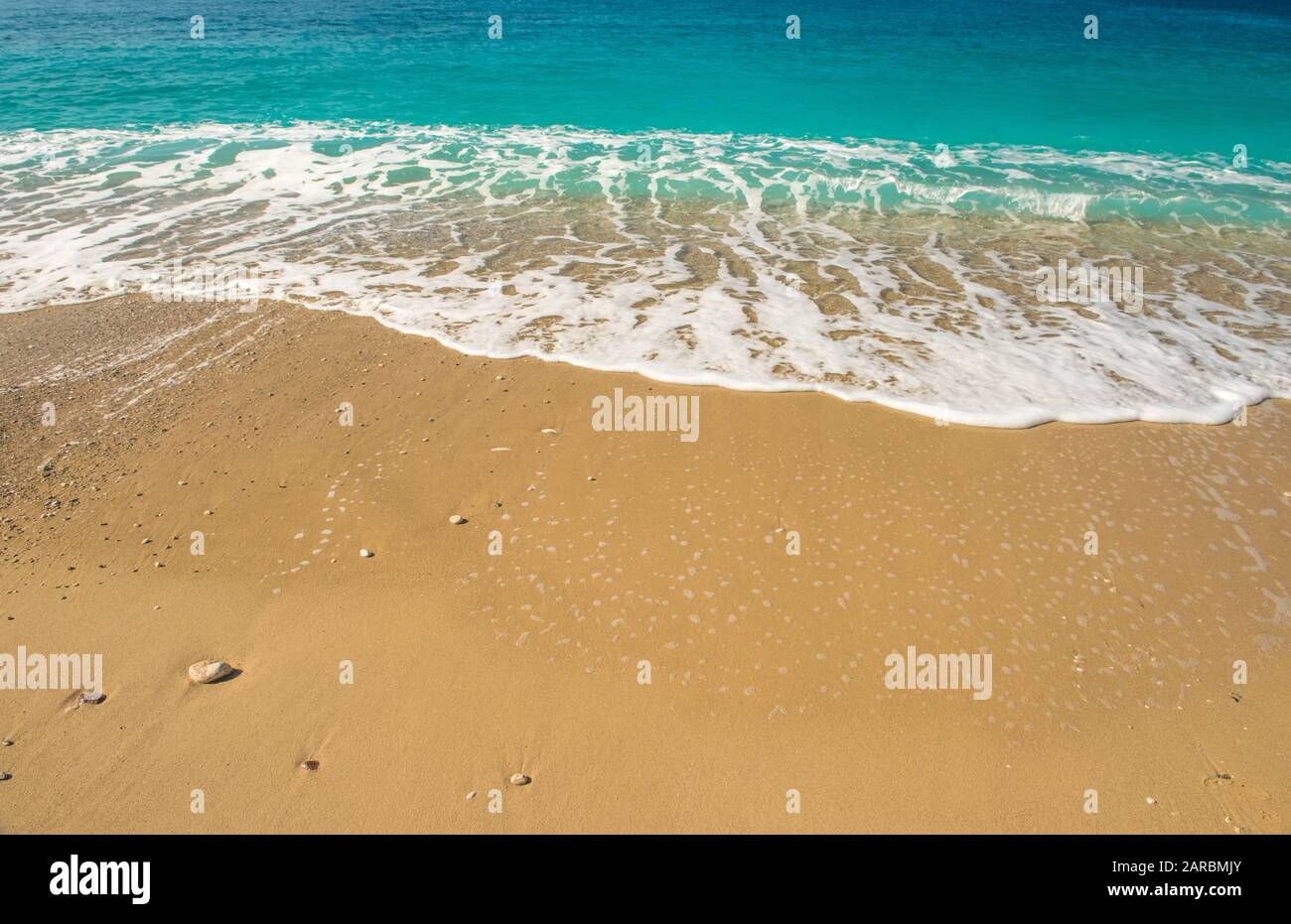 Soft ocean background hi-res stock photography and images - Alamy