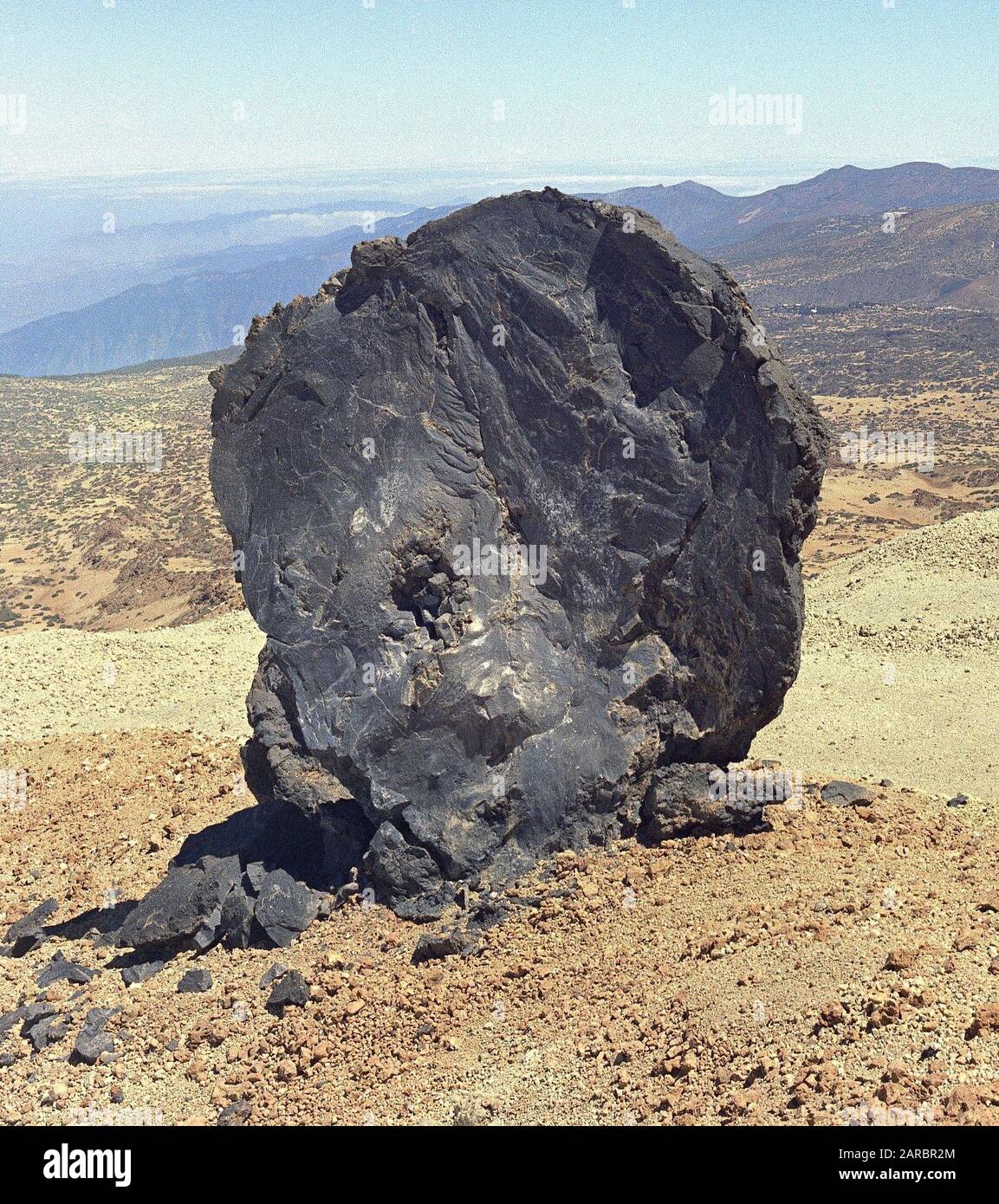 Roca de lava hi-res stock photography and images - Alamy