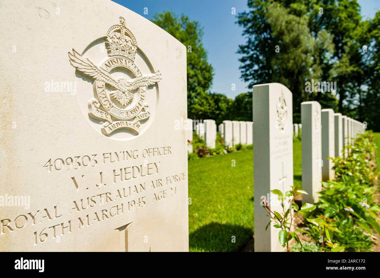 Durnbach war cemetery hi-res stock photography and images - Alamy