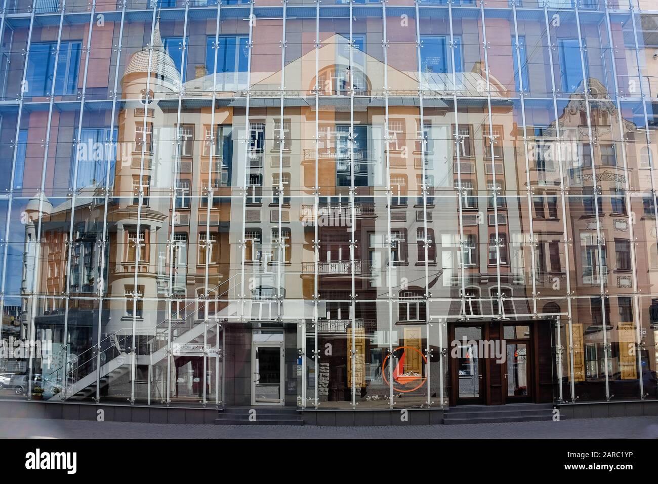 Classical architecture hi-res stock photography and images - Alamy