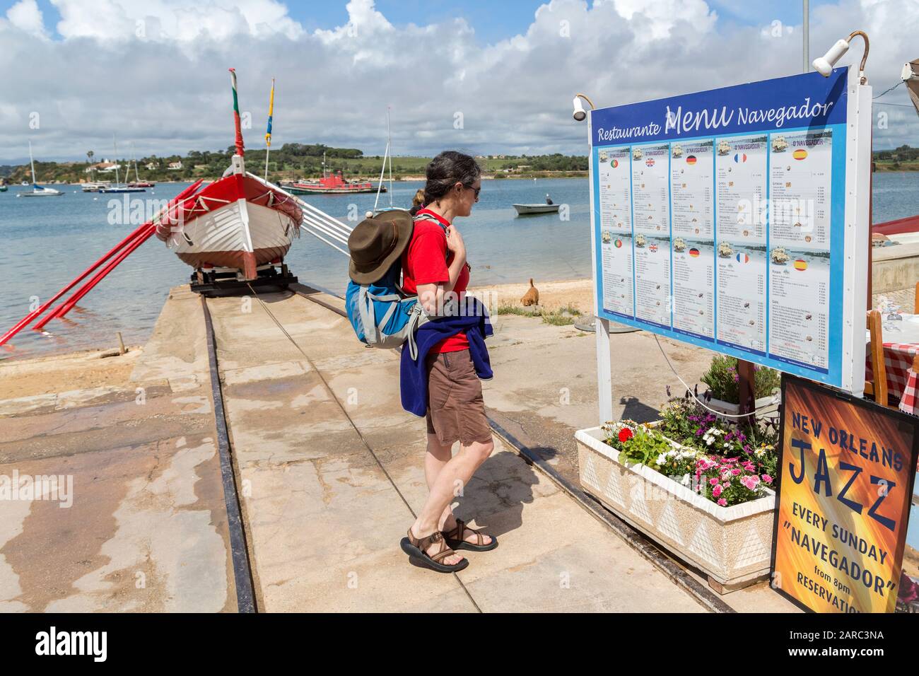 Different languages hi-res stock photography and images - Alamy