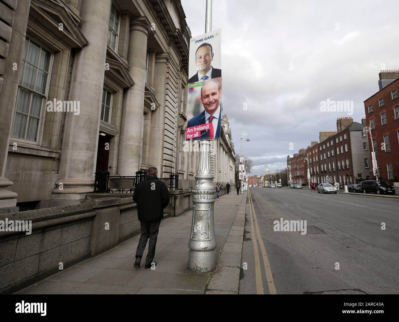 Irish election 2020 posters hi-res stock photography and images - Alamy