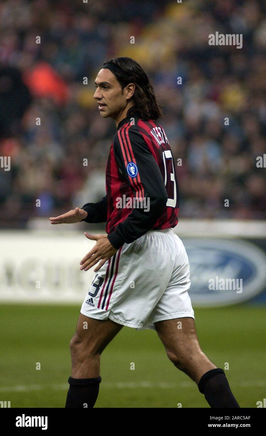 Alessandro Nesta Stock Photos & Alessandro Nesta Stock Images - Alamy