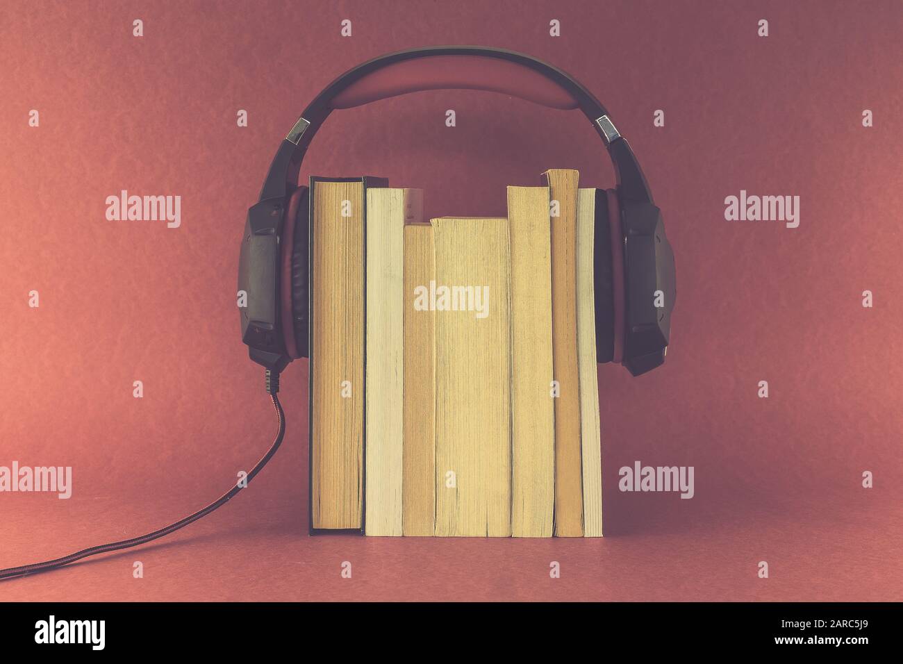 Book addict hi-res stock photography and images - Alamy