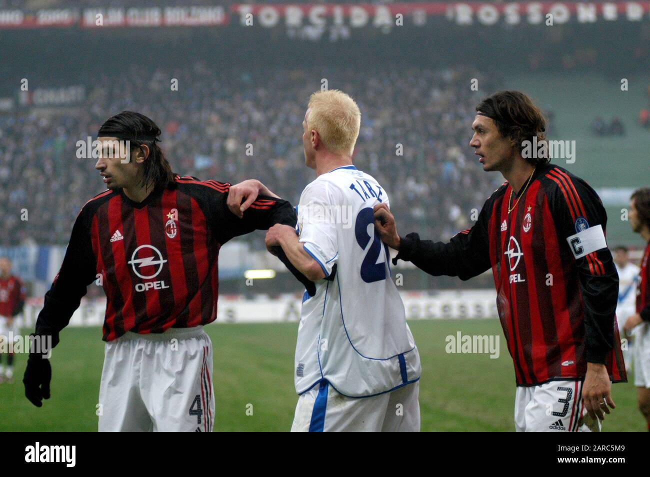 Paolo maldini and kaka hi-res stock photography and images - Alamy