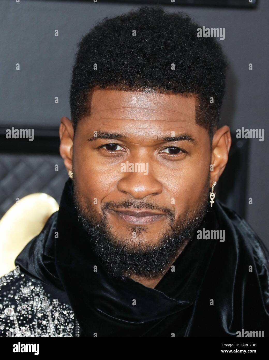 Usher Afro Back 2022