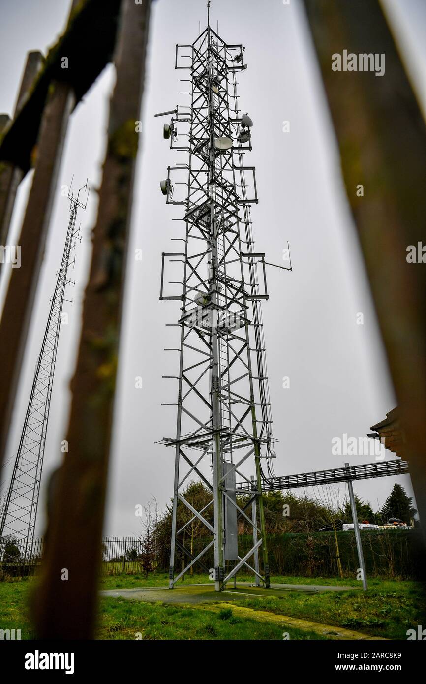 Telecom Masts High Resolution Stock Photography and Images - Alamy