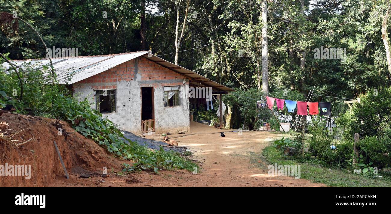 Abandoned village brasil hi-res stock photography and images - Alamy