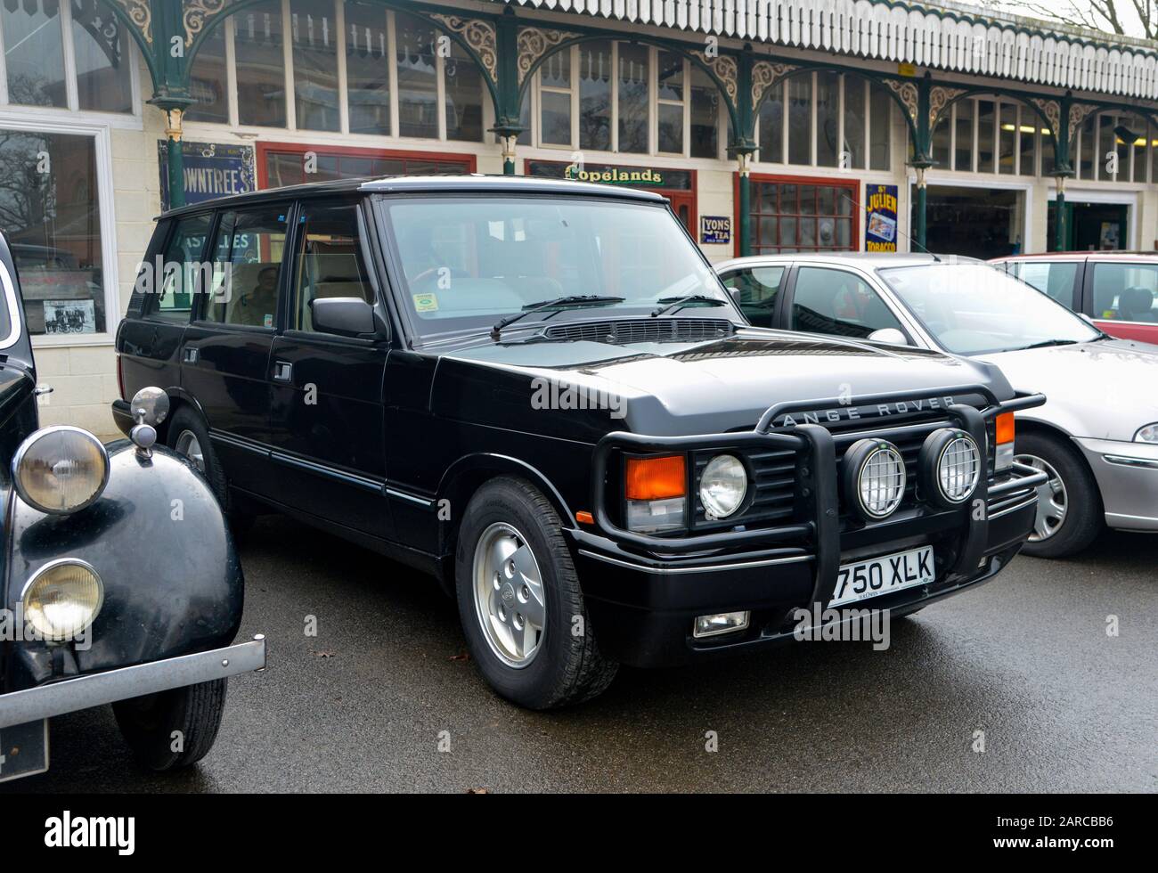 Range Rover at a Classic Rover cars at a car club meet Stock Photo - Alamy