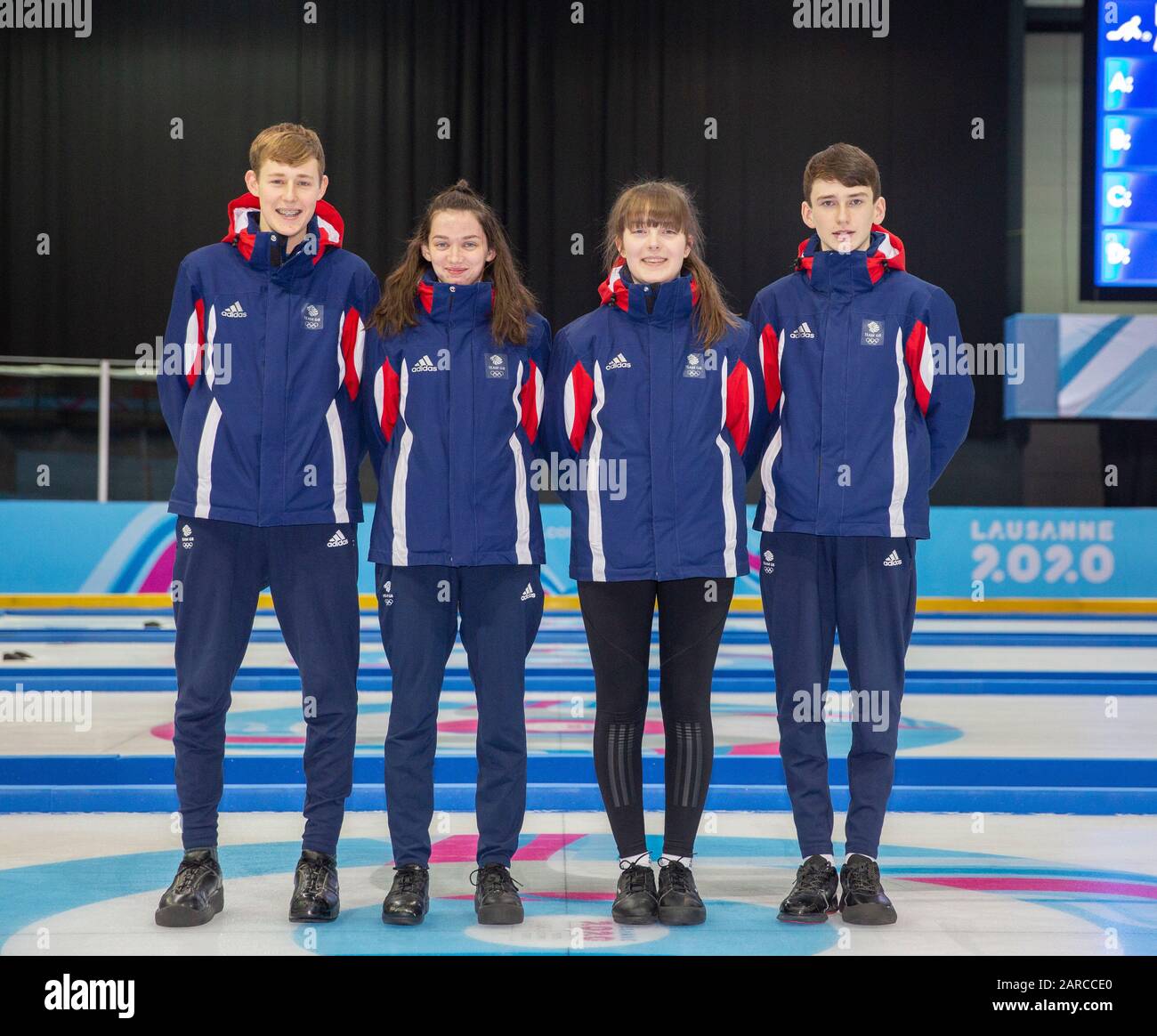 Team gb curling hi-res stock photography and images - Alamy