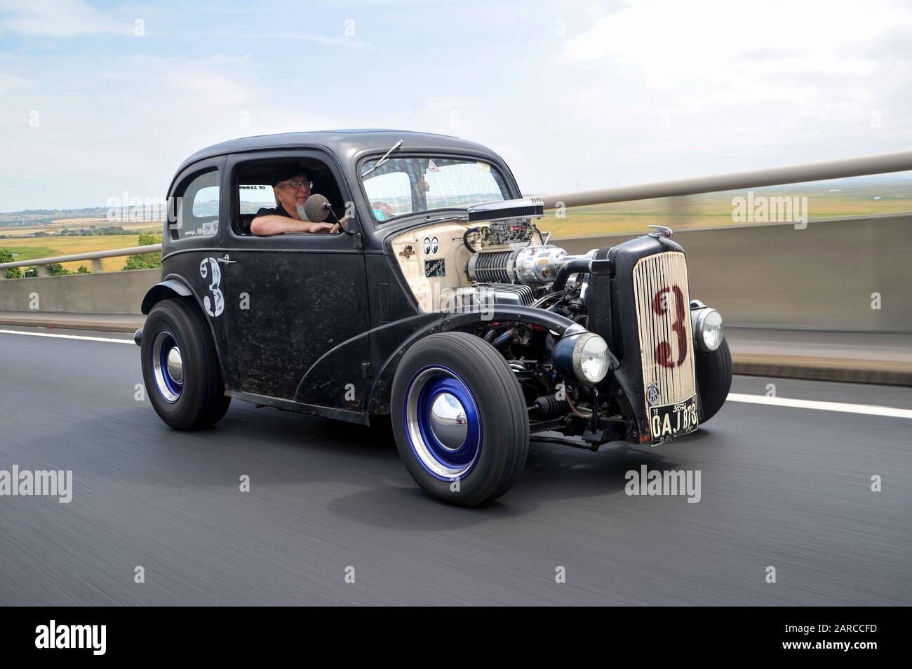 1956 Ford Pop V8 powered British hot rod Stock Photo - Alamy