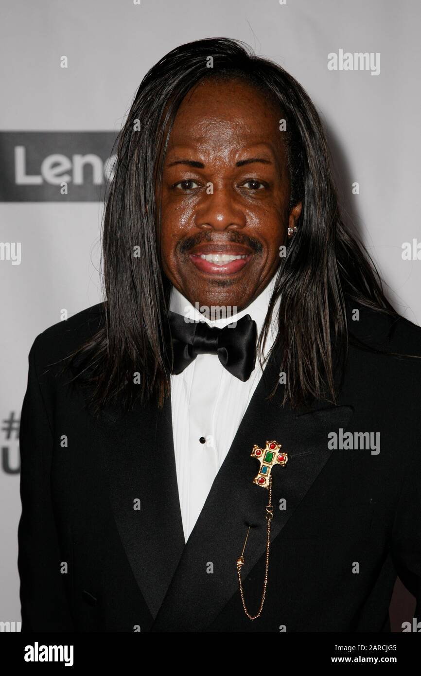 LOS ANGELES, CALIFORNIA - JANUARY 26: Verdine White attends Universal ...