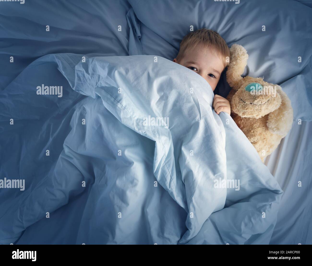 Sleepy boy hi-res stock photography and images - Alamy