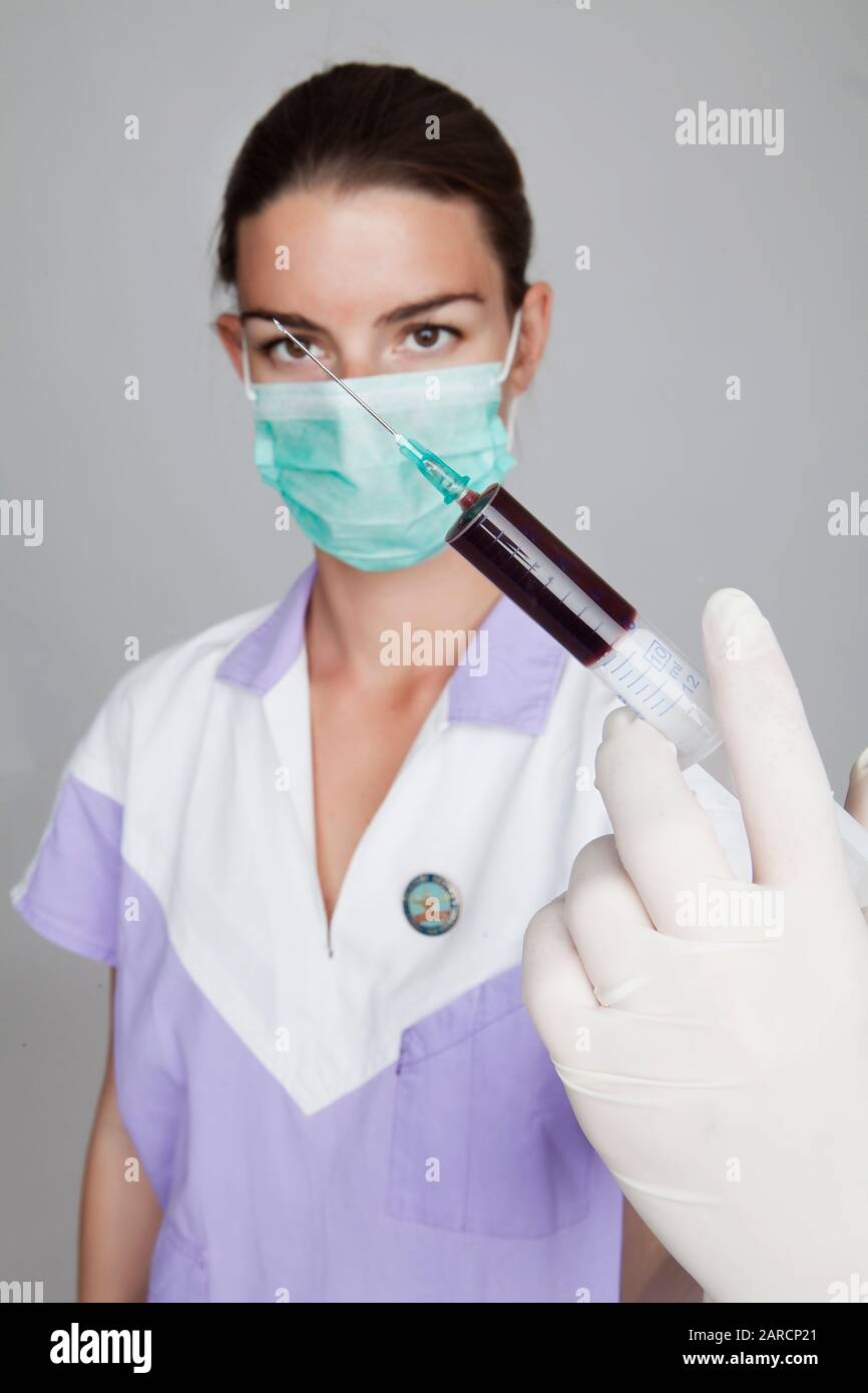 health care, nurse, nursing sister, woman, facecloth, mouth protection, syringe, blood ...