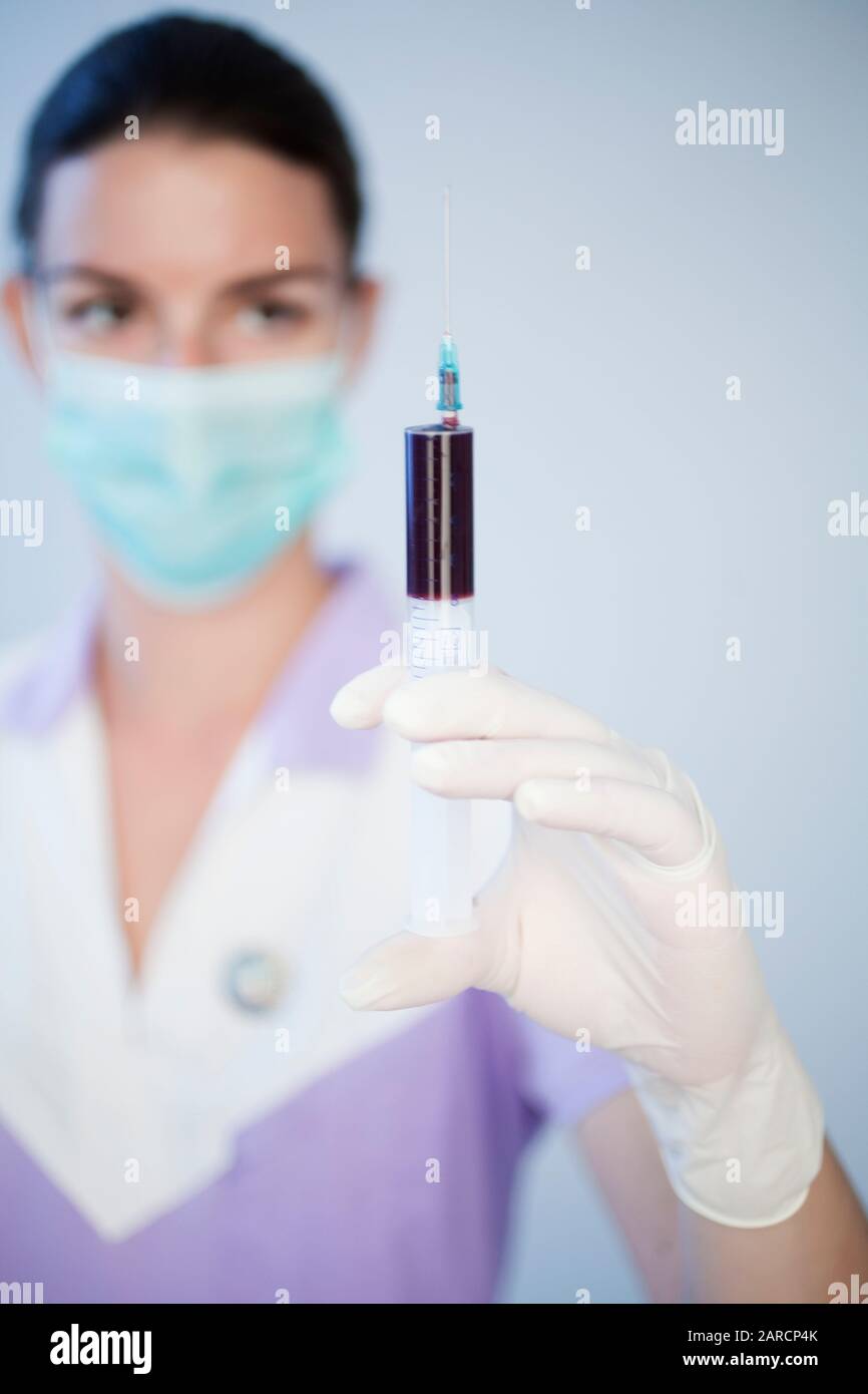 health care, nurse, nursing sister, woman, facecloth, mouth protection, syringe, blood ...