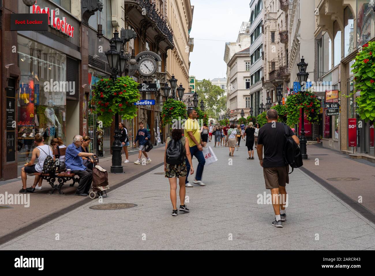 Vaci street main tourist hi-res stock photography and images - Alamy