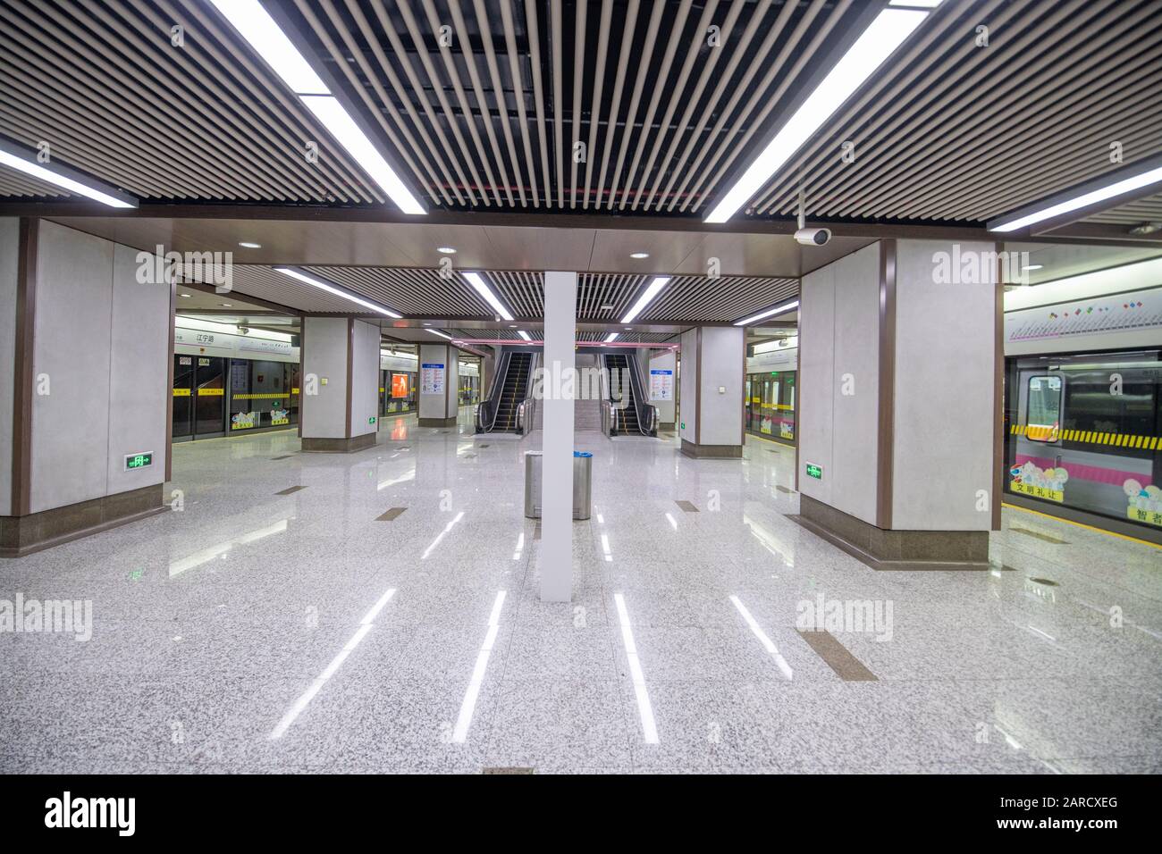 Shanghai, China, 26th Jan 2020, An empty subway station, Edwin Remsberg ...