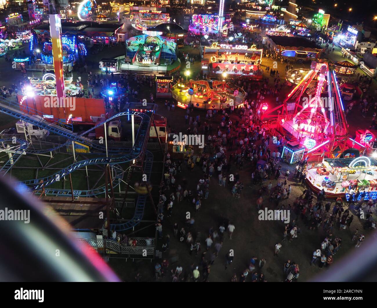 Fairground at night hi-res stock photography and images - Alamy