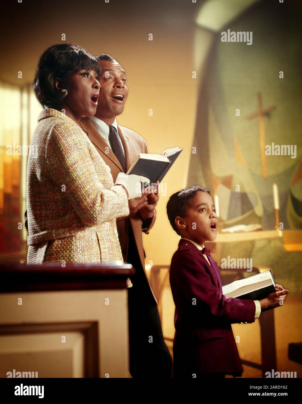 1960s family father mother two hi-res stock photography and images - Alamy