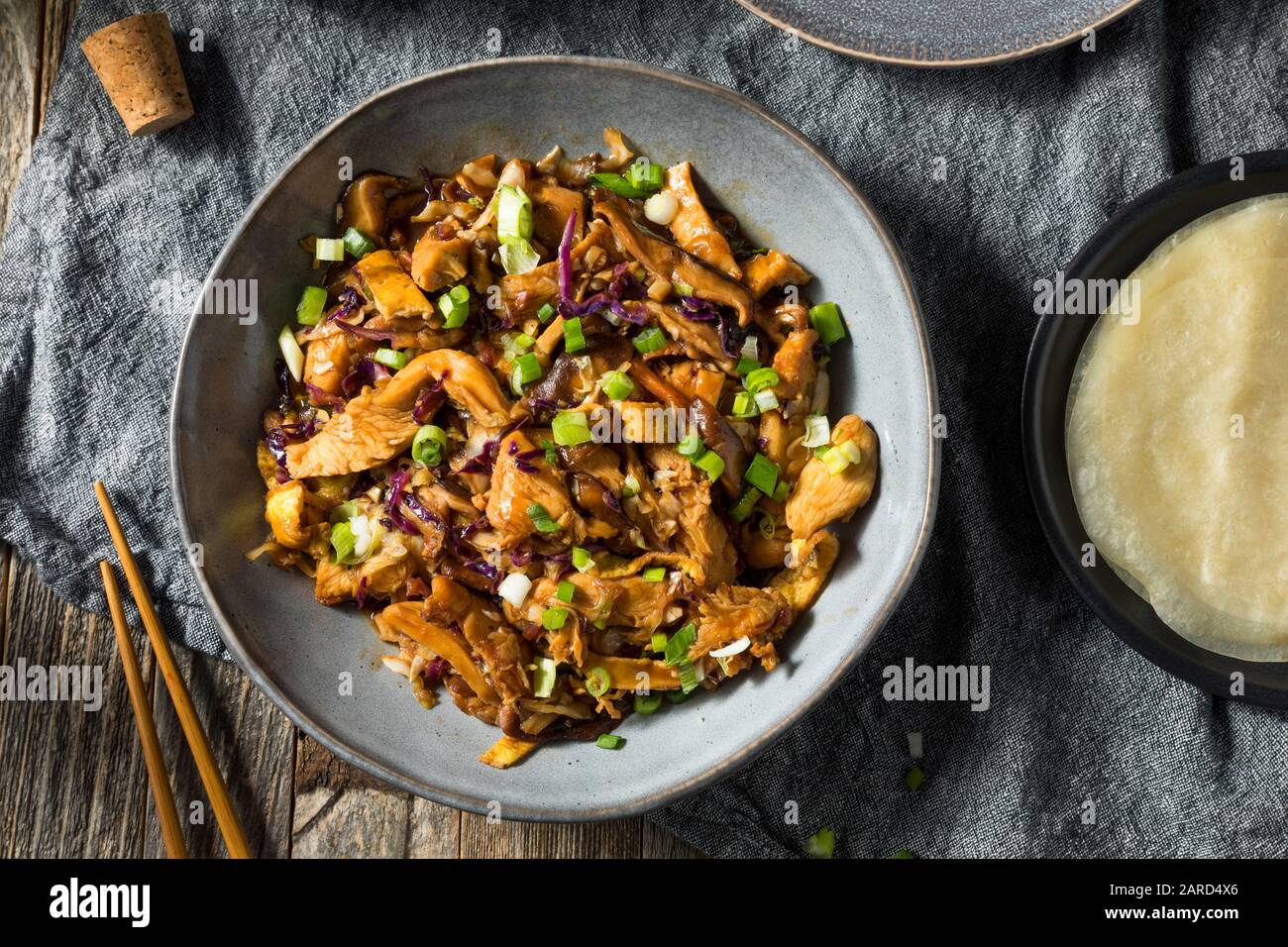 Homemade Chinese Mu Shu Pork with Scallions and Cabbage Stock Photo - Alamy