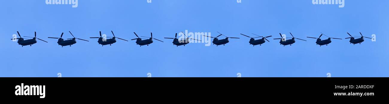 Dual rotor helicopter hi-res stock photography and images - Alamy