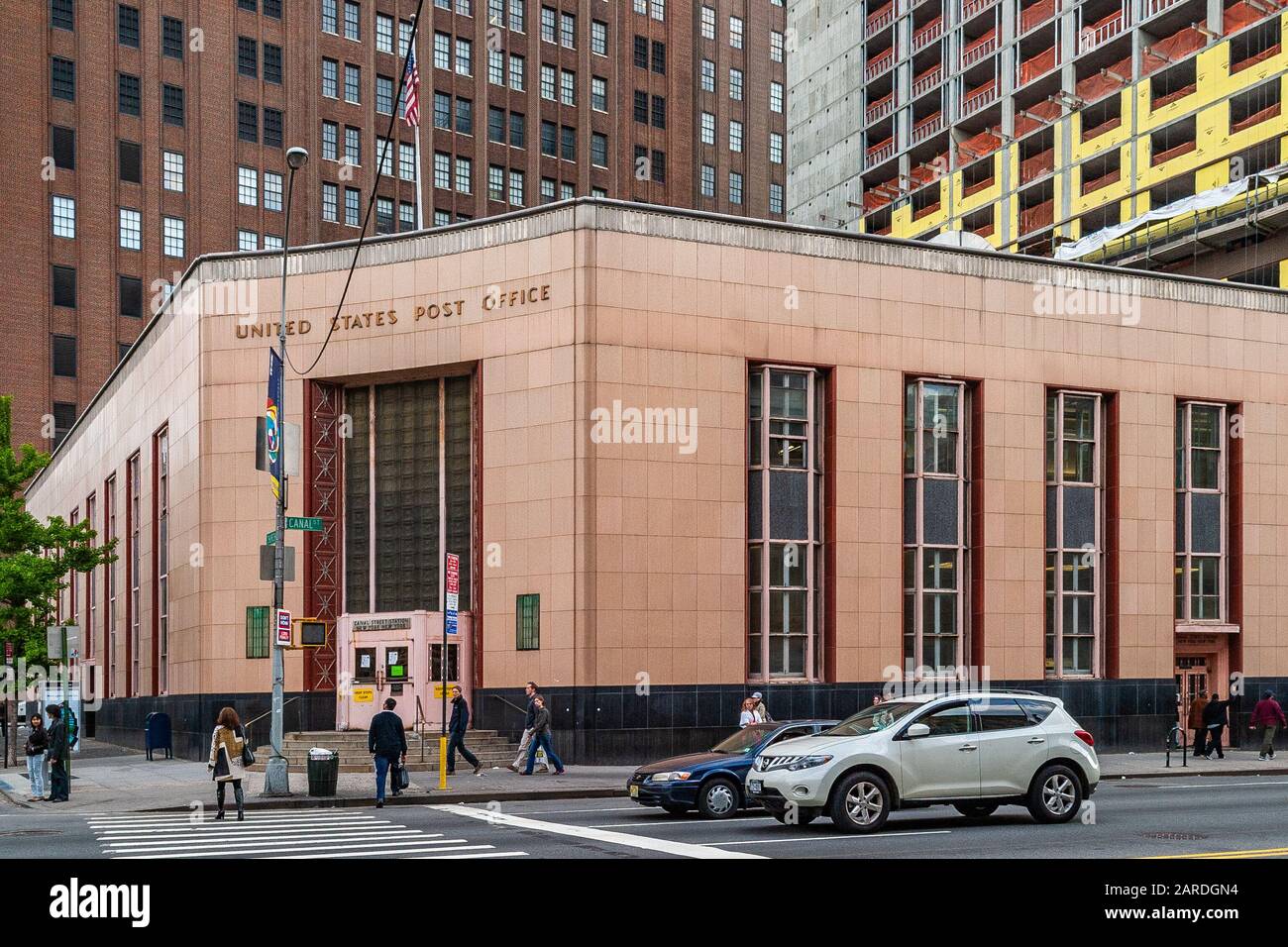 Office by canal hi-res stock photography and images - Alamy