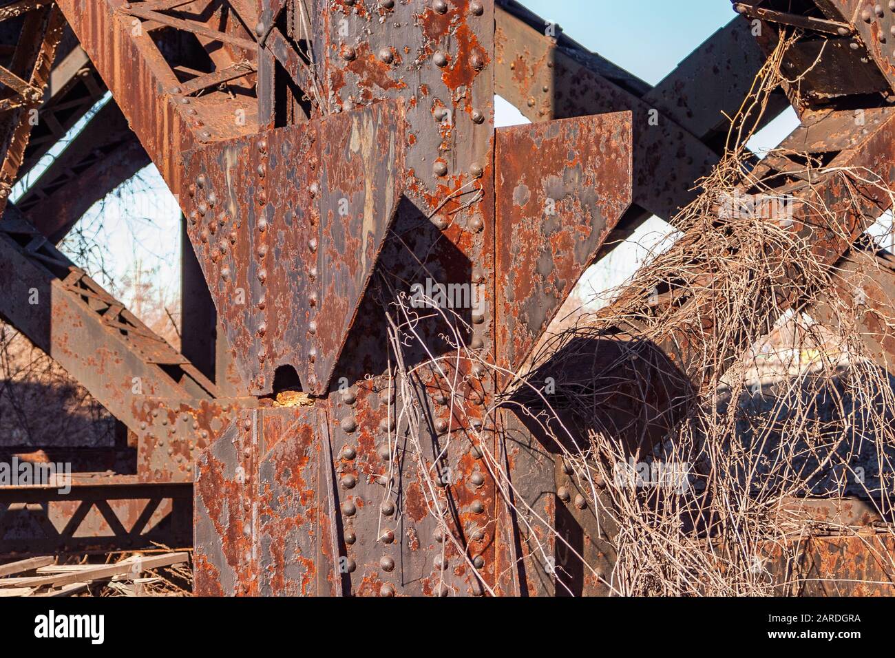 Detail of rusty railroad viaduct Stock Photo - Alamy