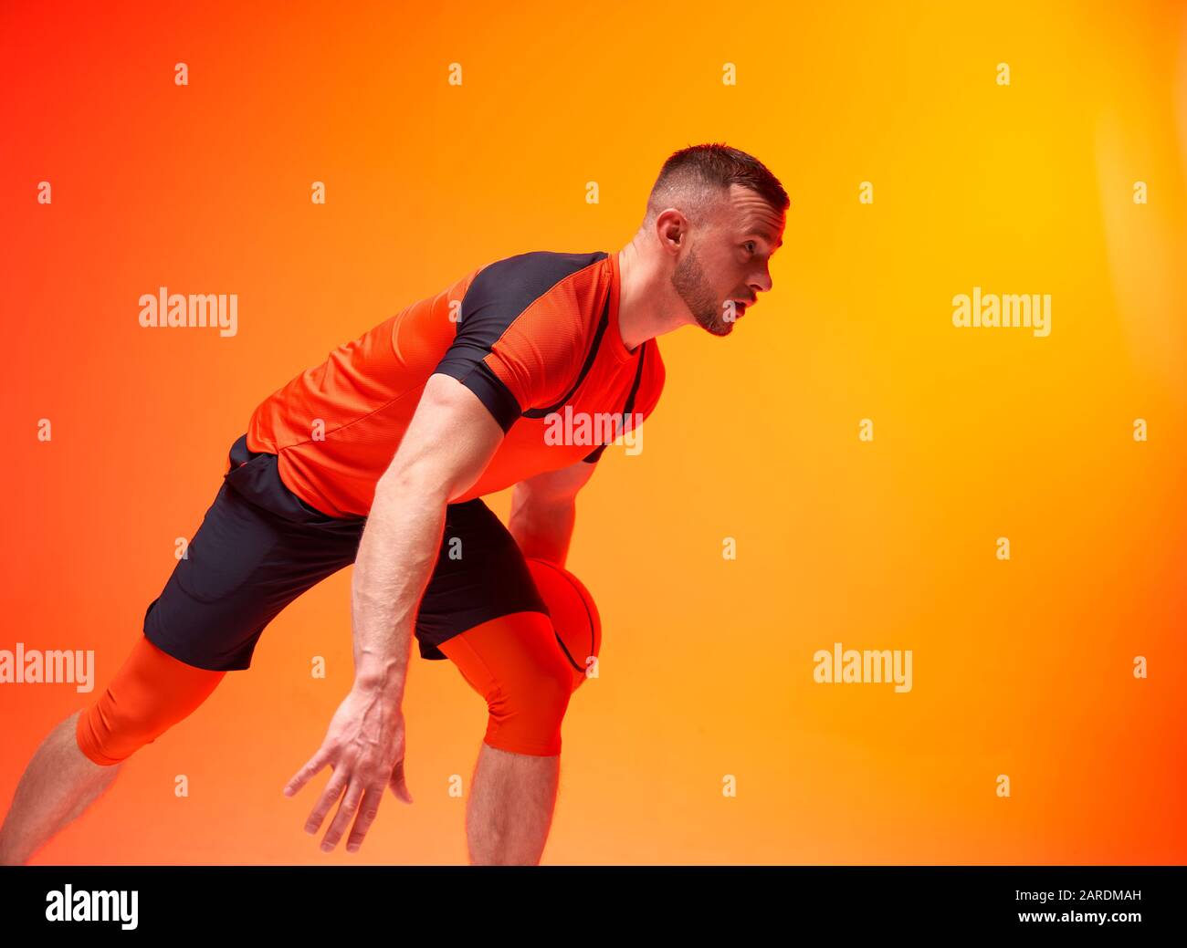 Sporting position hi-res stock photography and images - Alamy