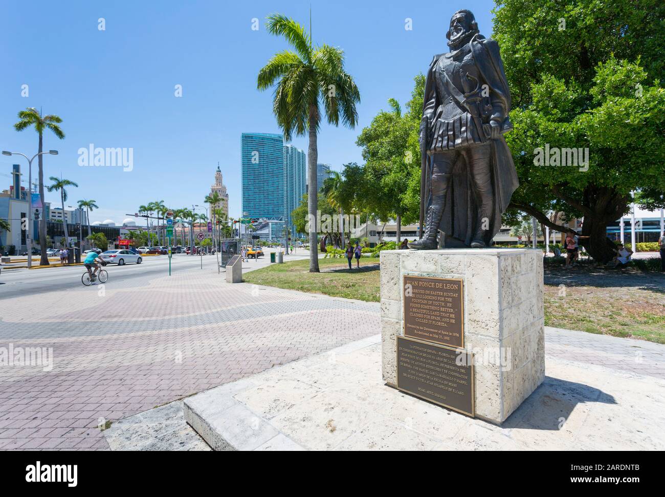 Statue of Juan Ponce De Leon in Bayside, Downtown Miami, Miami, Florida ...
