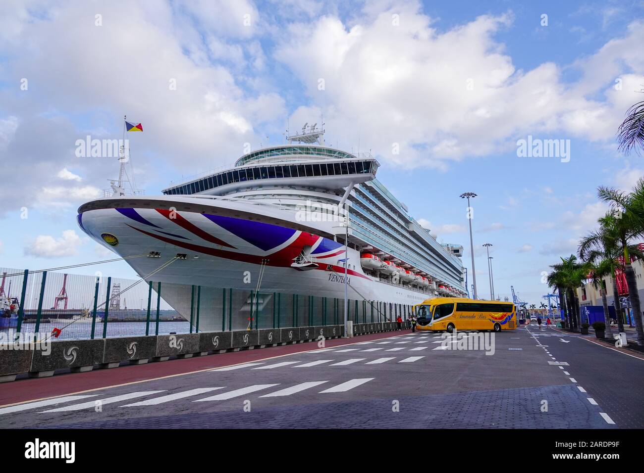 P&o ferries hi-res stock photography and images - Alamy
