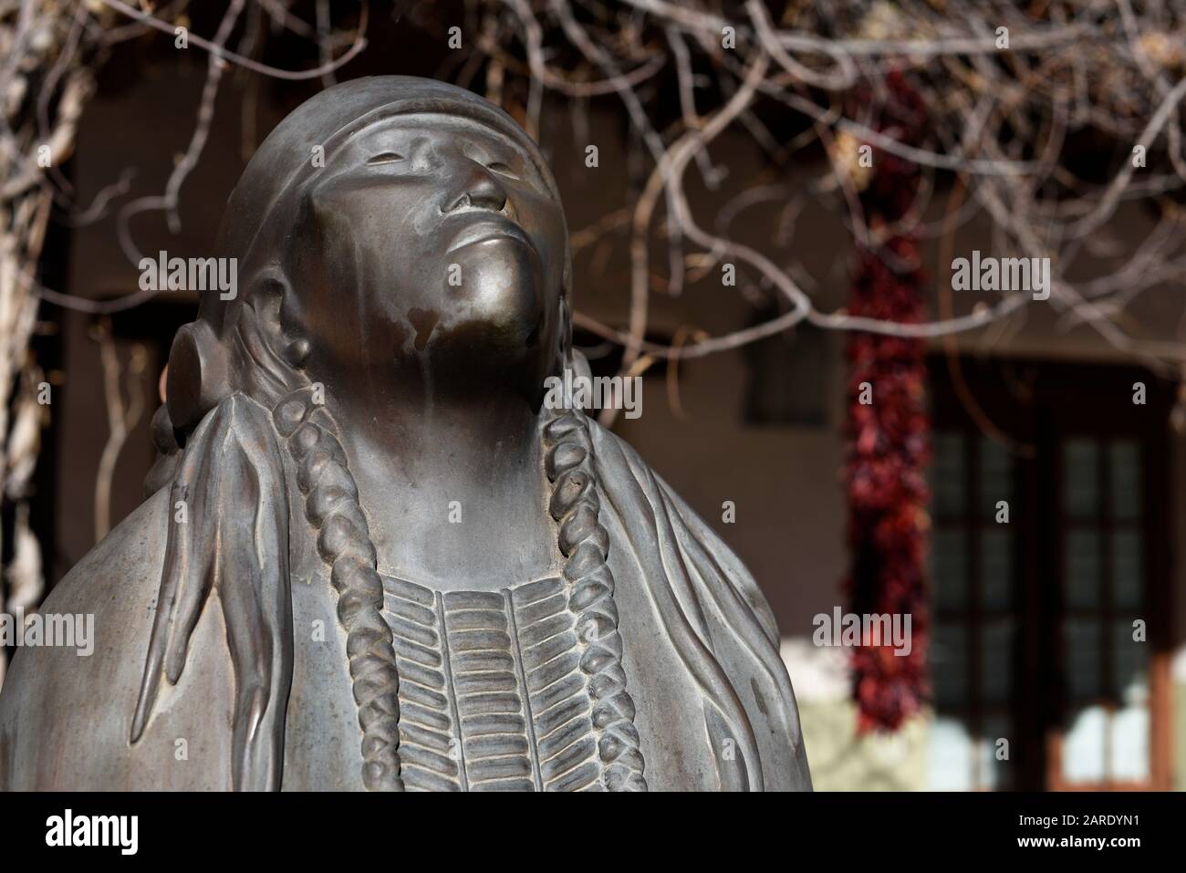 A bronze sculpture of a Native American chief by Chiricahua Apache ...