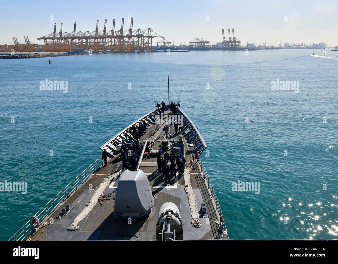 Jebel ali port hi-res stock photography and images - Alamy