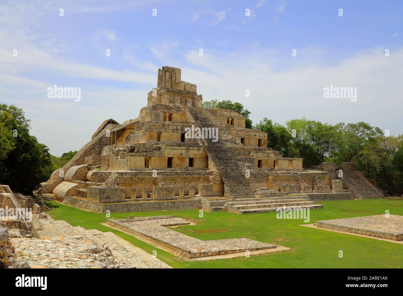 The massive five storiey main temple of the ancient Mayan city of Edzna ...