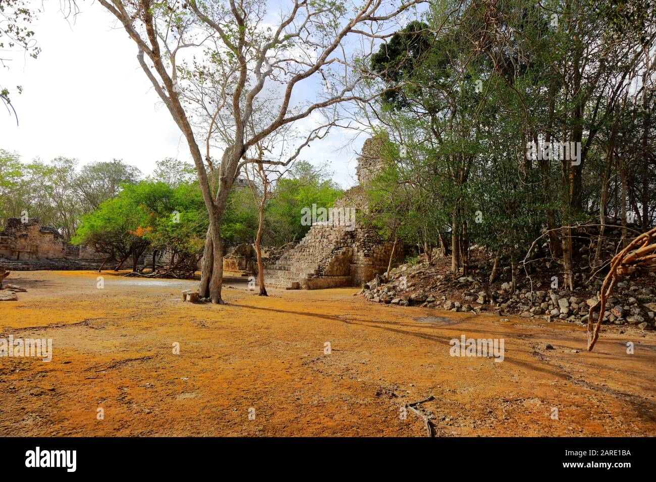 Chenes style architecture hi-res stock photography and images - Alamy