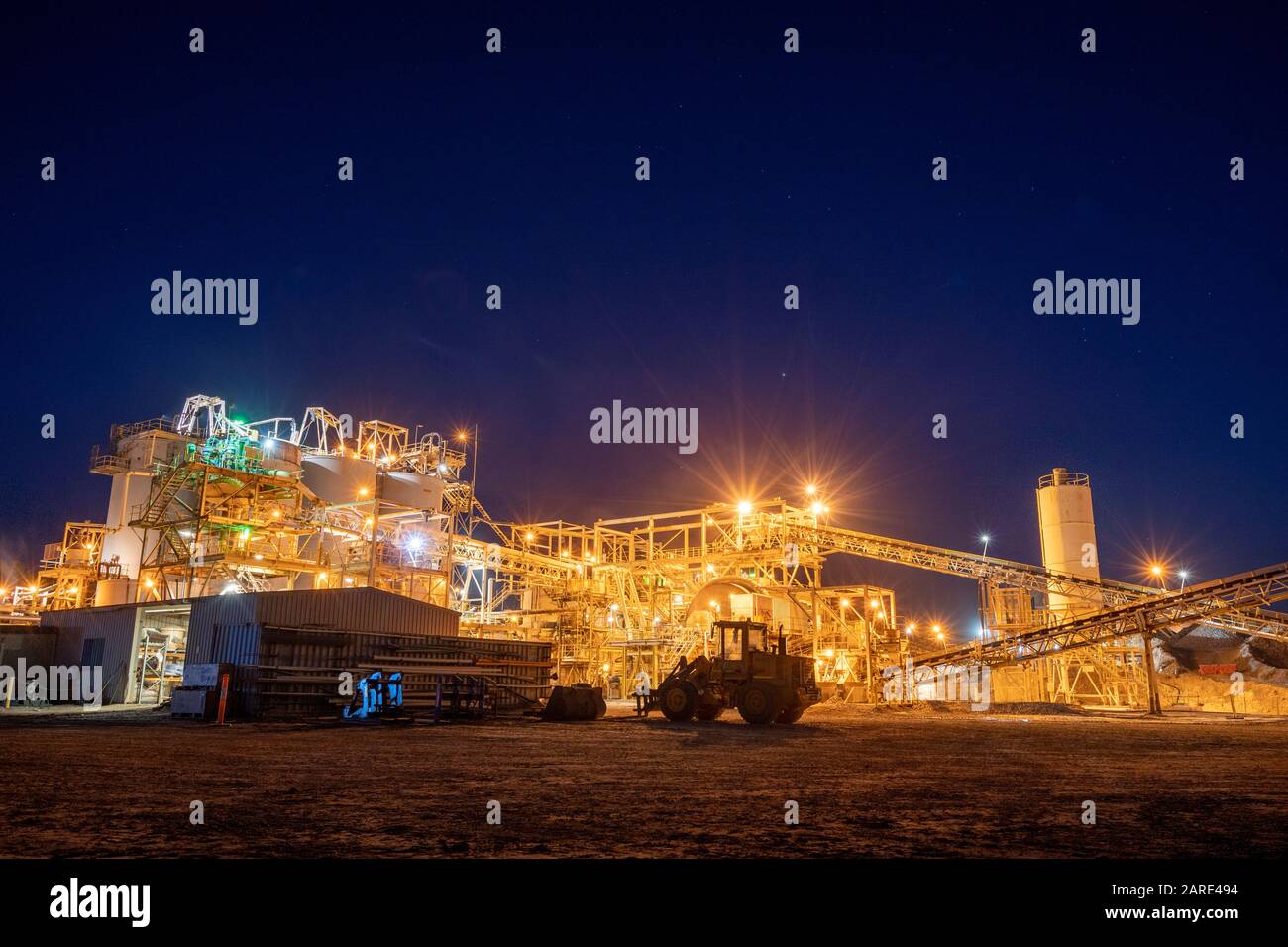 Gold processing plant at night, Western Australia Stock Photo - Alamy