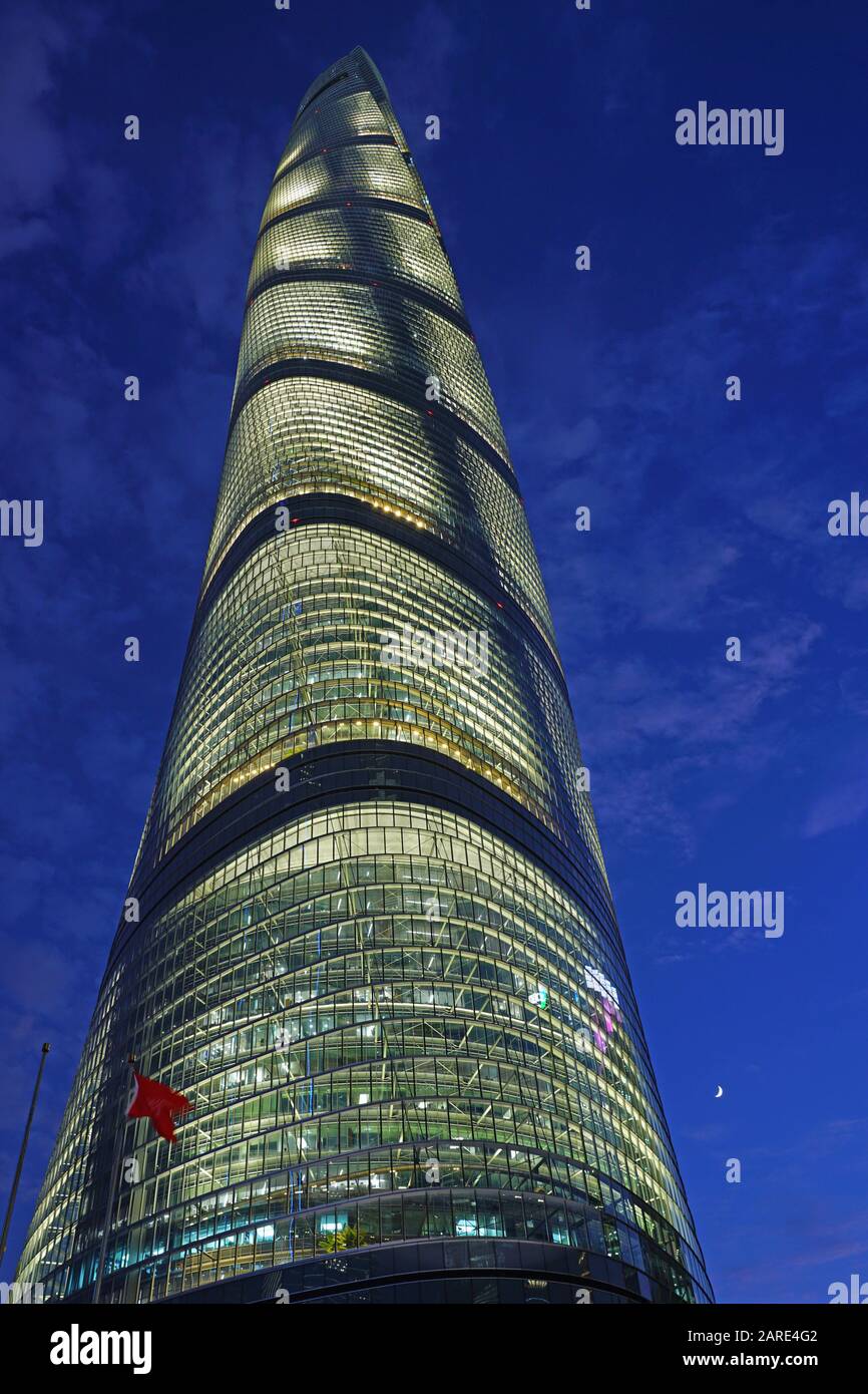SHANGHAI, CHINA -30 OCT 2019- A view of the modern Shanghai Tower, a ...