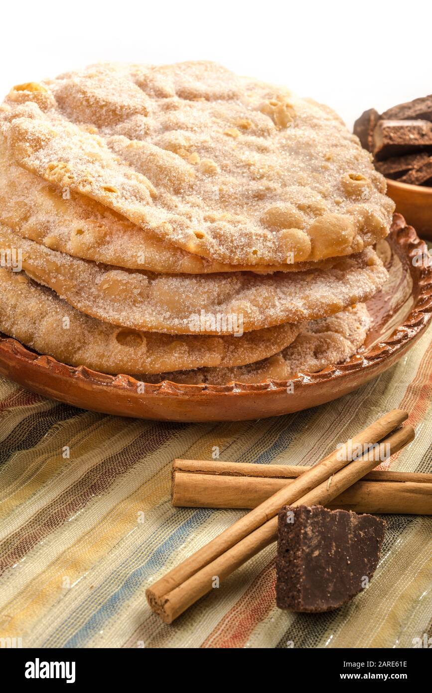 Mexican bunuelo hi-res stock photography and images - Alamy