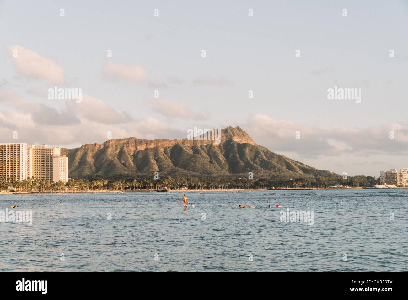 Beautiful shot waikiki honolulu hi-res stock photography and images - Alamy