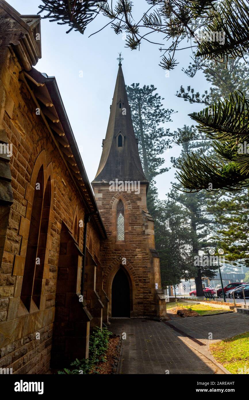 Church built using sandstone hi-res stock photography and images - Alamy