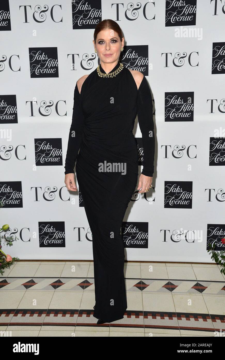 Debra messing 2020 hi-res stock photography and images - Alamy