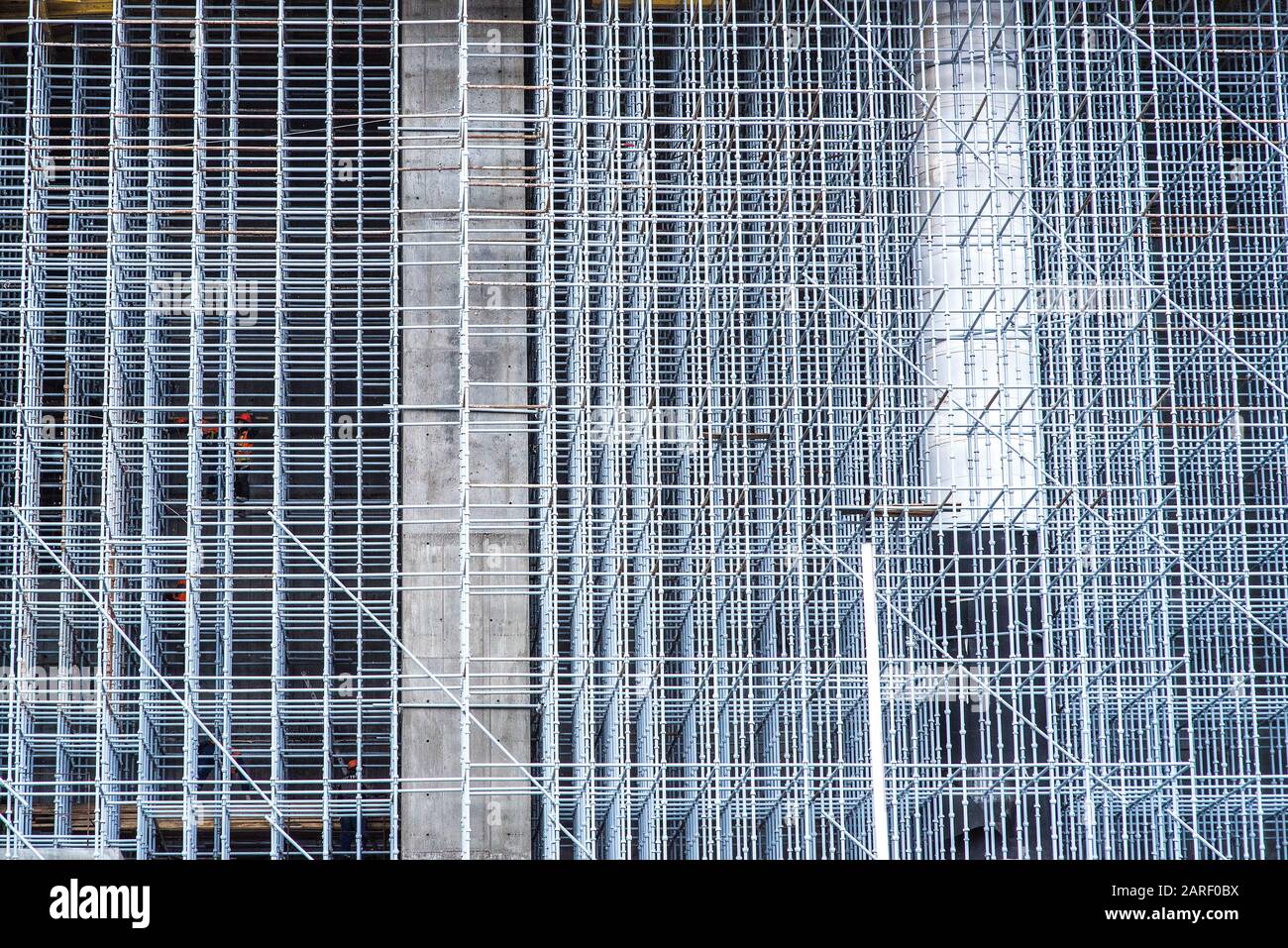 construction of a new skyscraper side view Stock Photo - Alamy