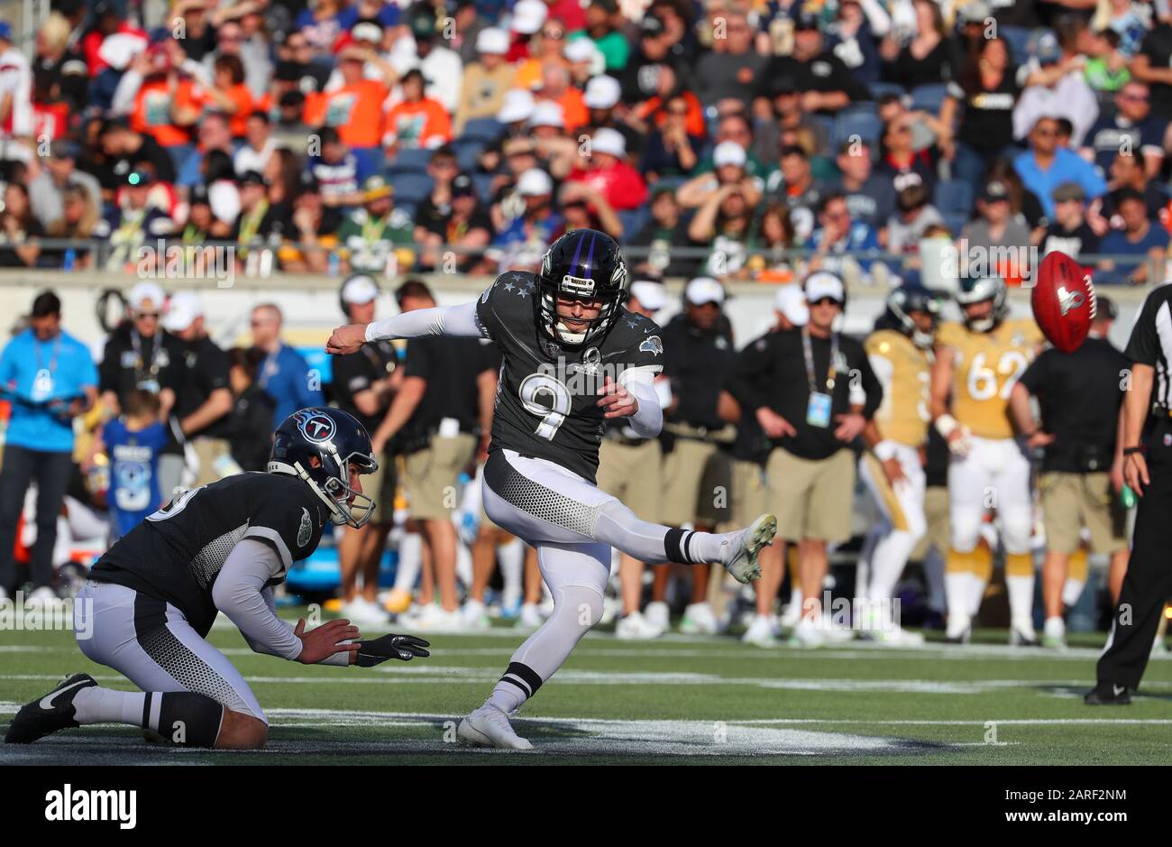 American football extra point hi-res stock photography and images - Alamy