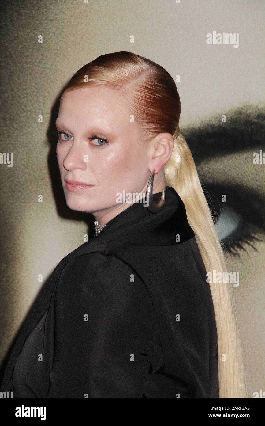 Los Angeles, USA. 21st Jan, 2020. Denna Thomsen 01/21/2020 The Premiere ...