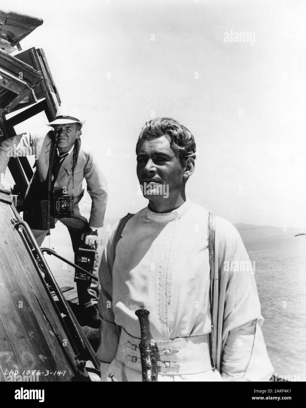 ARTHUR KENNEDY as Jackson Bentley and PETER O'TOOLE as T.E.Lawrence in ...
