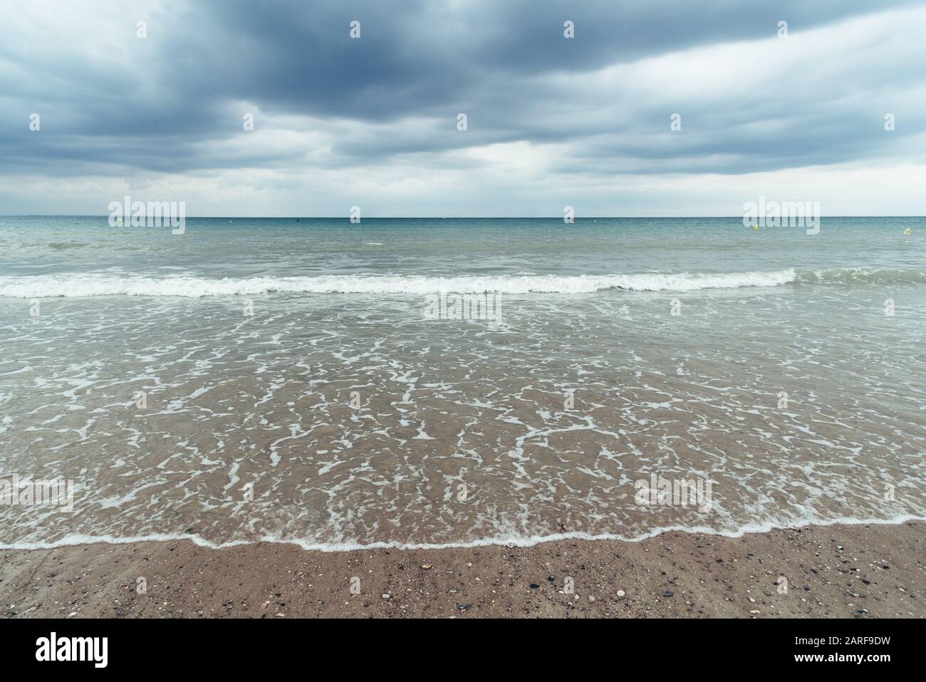 Rain incoming hi-res stock photography and images - Alamy