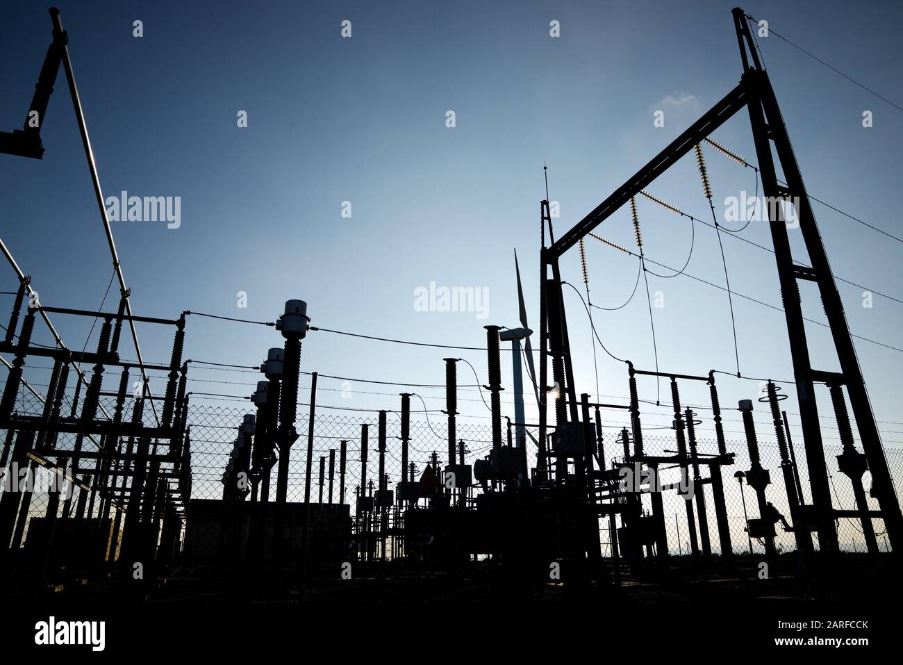 Railway electrical circuit hi-res stock photography and images - Alamy