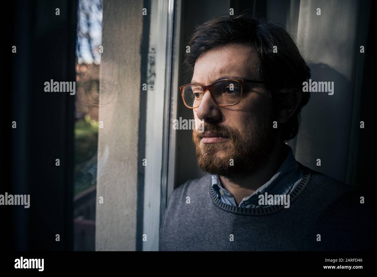 Longing for home hi-res stock photography and images - Alamy